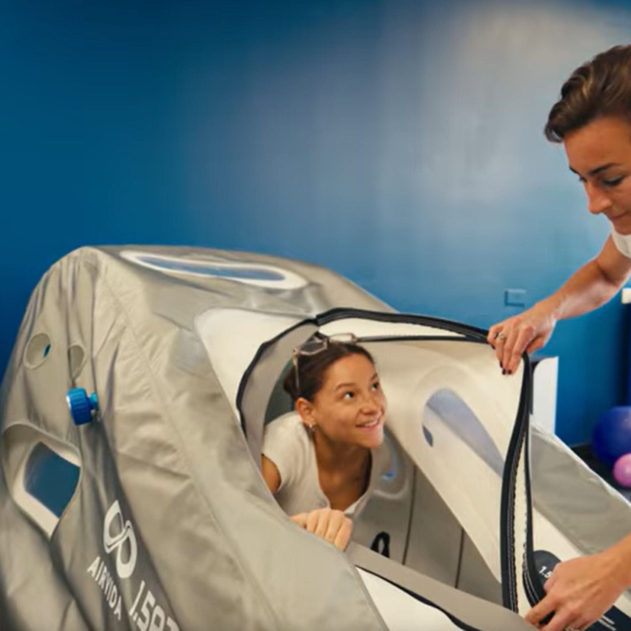 Airvida Chambers- Pro90 Portable Sitting Hyperbaric Chamber